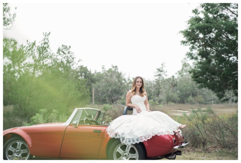 Stunning Classic Convertible Car Bridal Portraits in Savannah