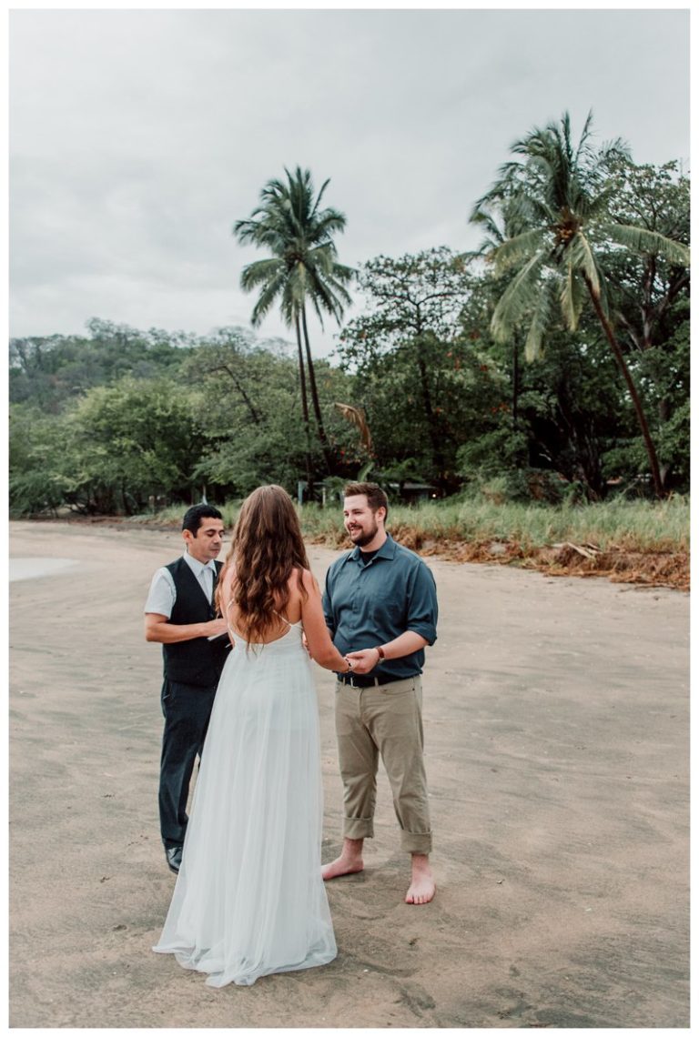 Beach Elopement in Costa Rica || Erin + Lee